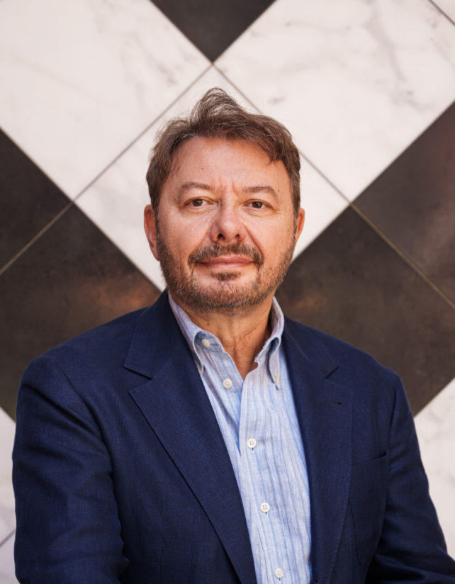 Best Plastic Surgeon In Beverly Hills | Dr. Nicholas Nikolov